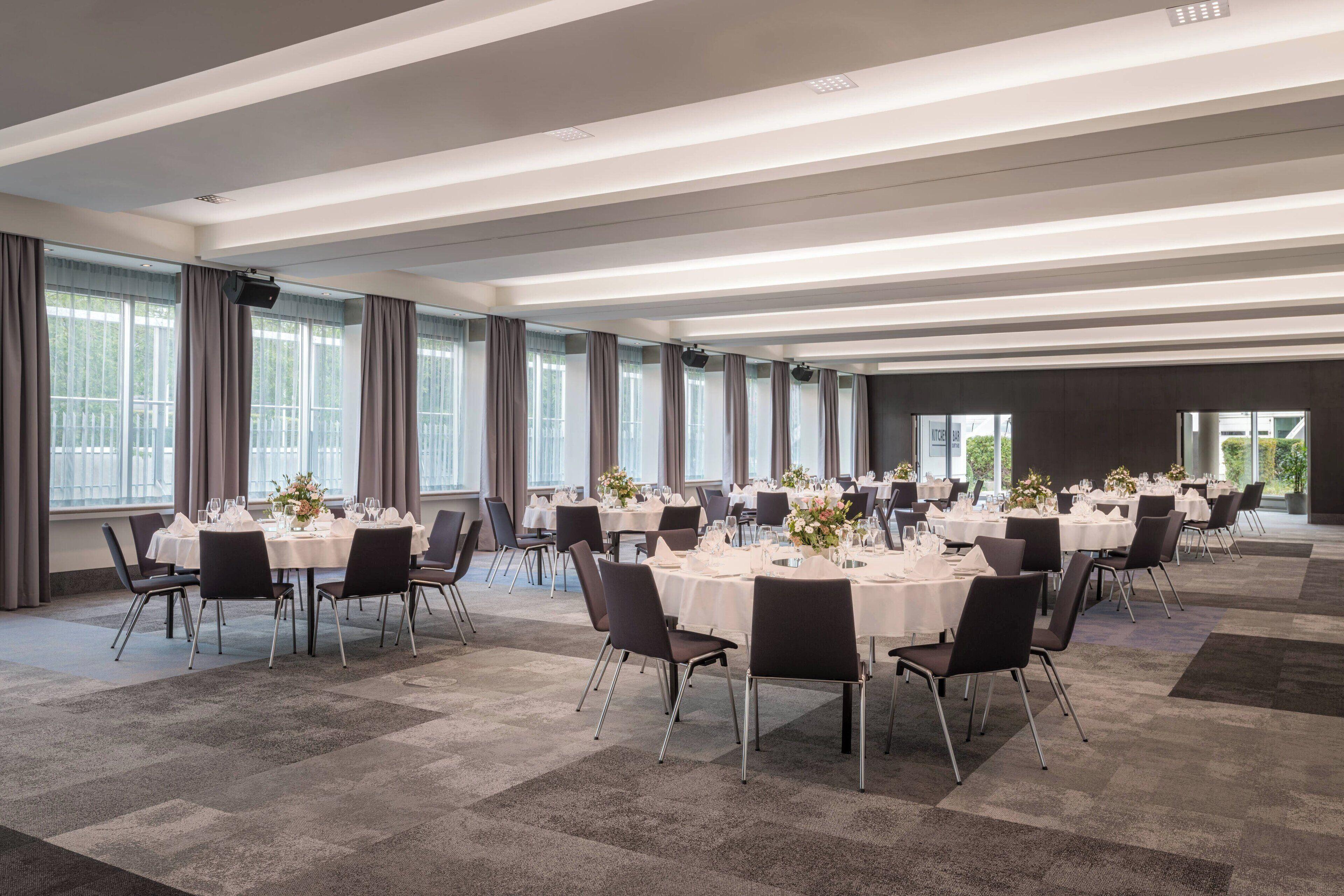 Hotel Courtyard By Marriott Linz, Österreich - jetzt buchen, Preise für ...